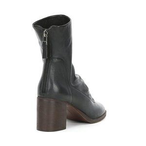 Chelsea & Violet | Shoes | Chelsea Violet Freedom Black Block Heel ...